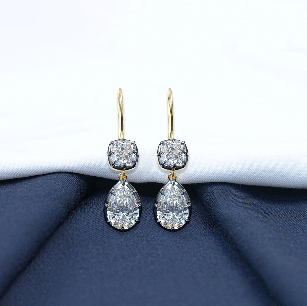 Meryl Streep Golden Awards 2024-Pear Drop Earrings — Ouros Jewels